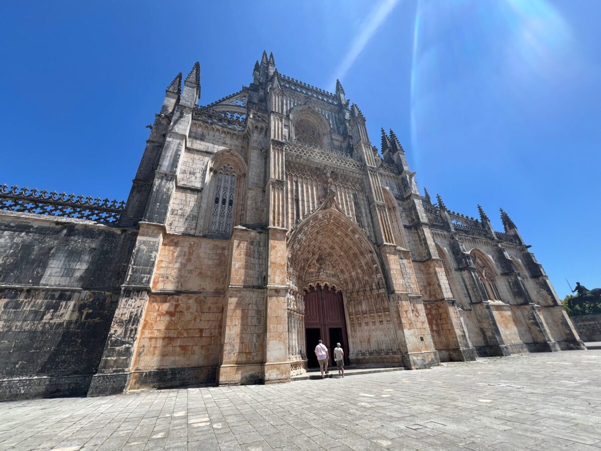 Visiting The Batalha Monastery: A UNESCO World Heritage Site ...